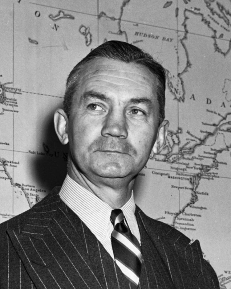 James Forrestal, la Grande Malédiction – Jeune Nation